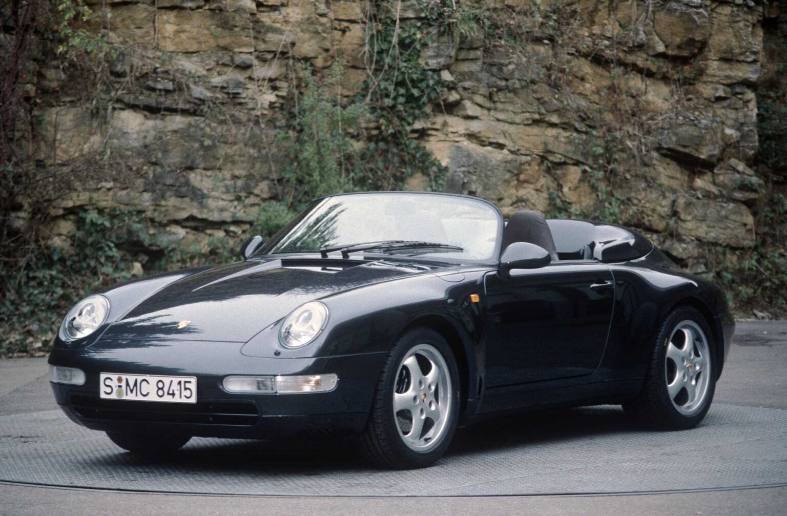 The colours of the Porsche 911 Carrera of the 993 generation – Berlin ...